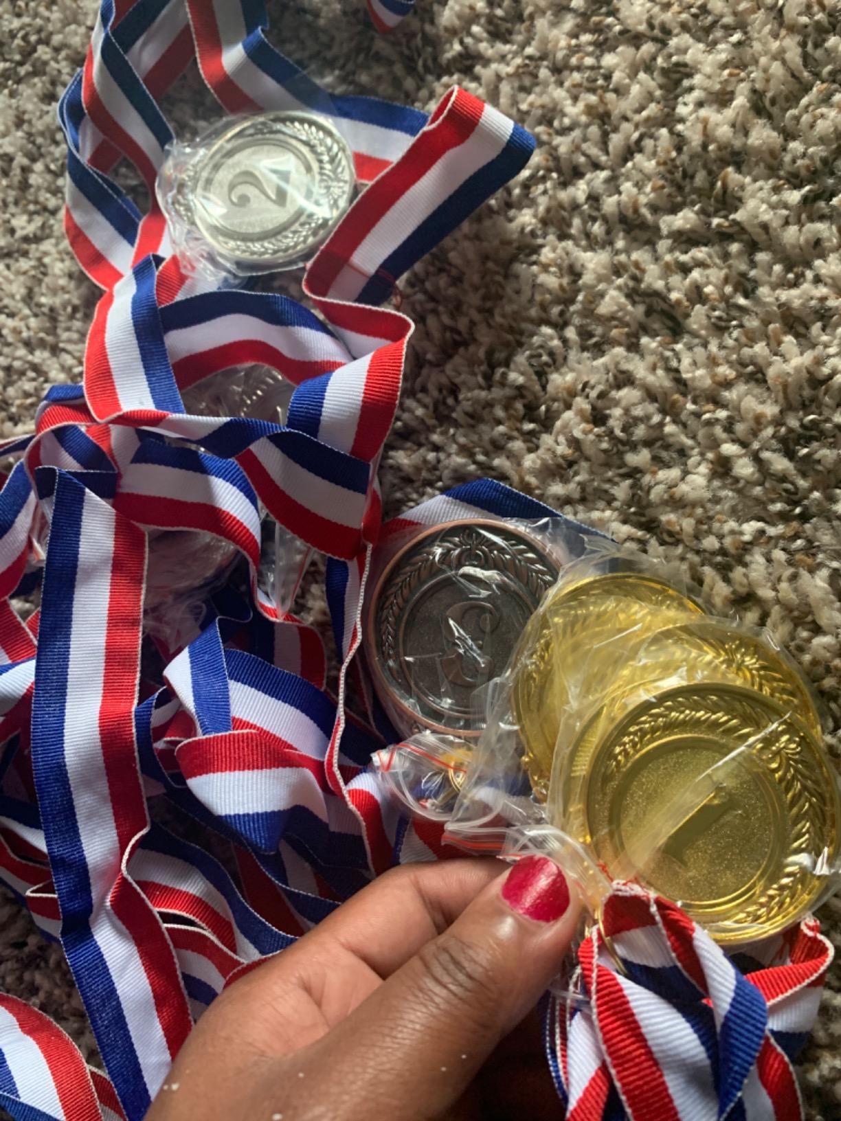 6 Best Custom Medal Sets for Gaming Competition Prizes (April 2026) guide
