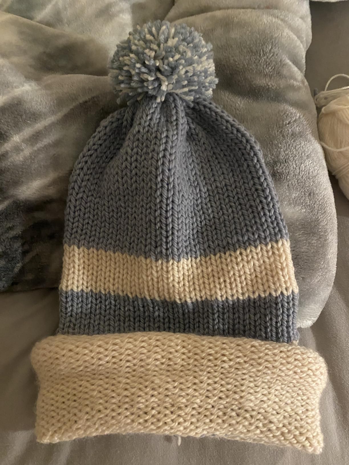 12 Best Knitting Machines for Home Use (April 2026) Expert Guide